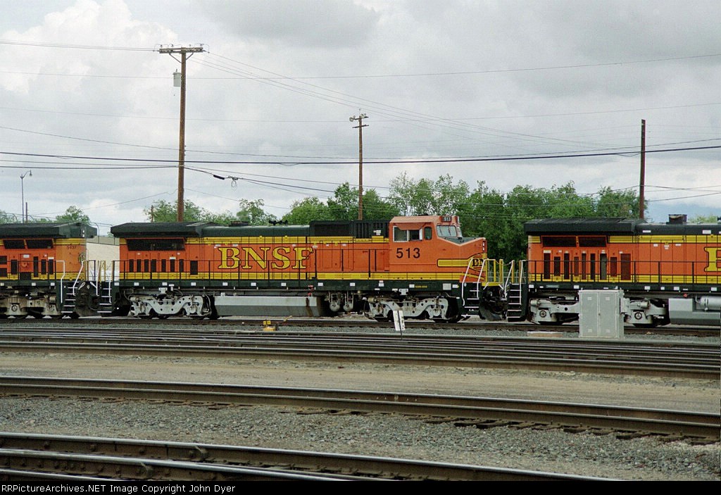 BNSF 513